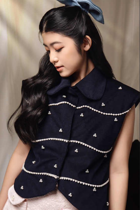 TRIAIRE VEST – Array